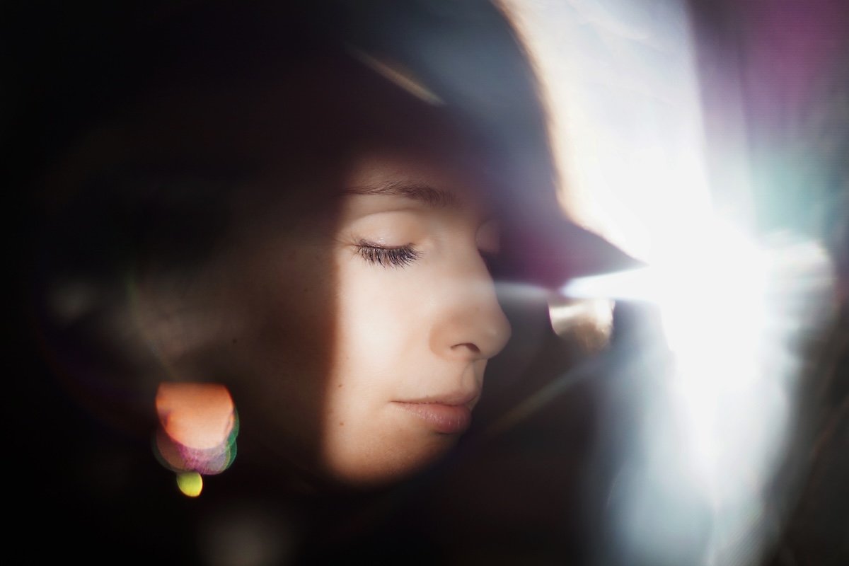 Hard Light vs Soft Light in Photography: The Ultimate Guide | Honcho