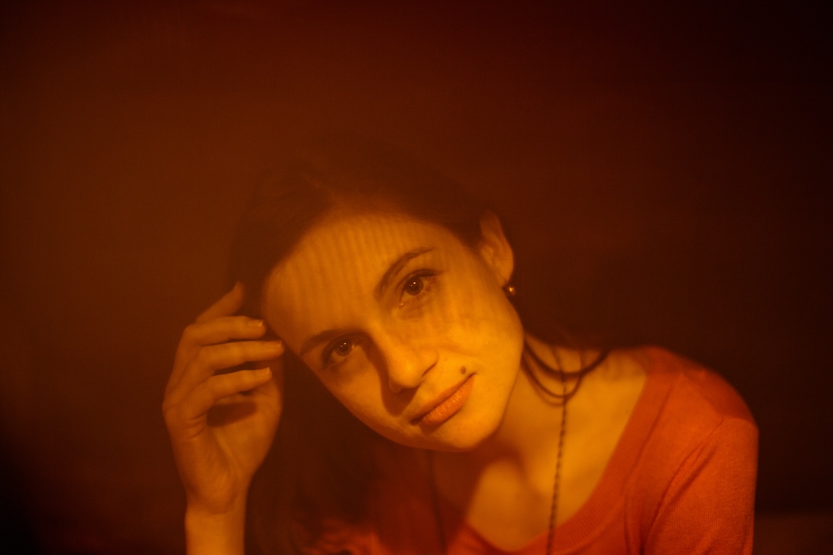 Hard Light vs Soft Light in Photography: The Ultimate Guide | Honcho