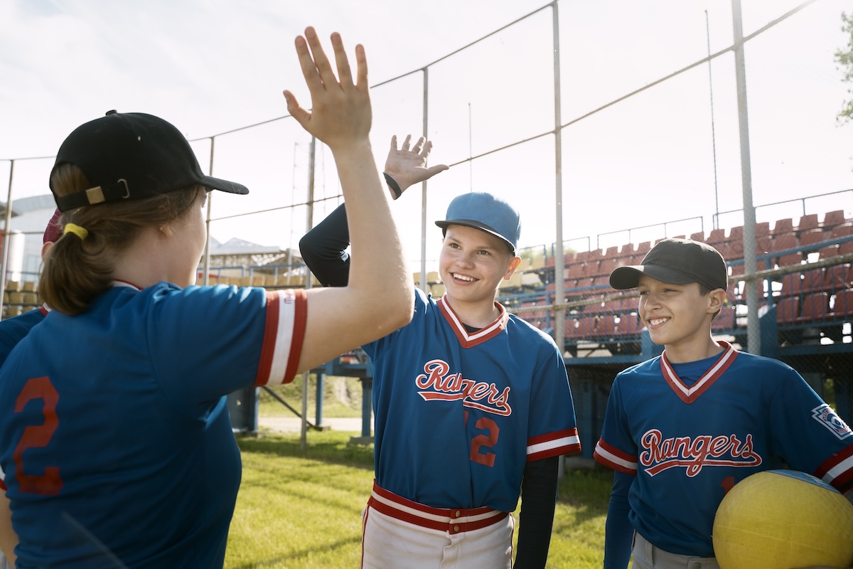Ultimate Baseball Photoshoot Guide: 30+ Tips, Poses and Ideas | Honcho