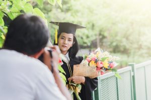 70+ Graduation Photo Ideas, Poses and Tips for Stunning Shots | Honcho